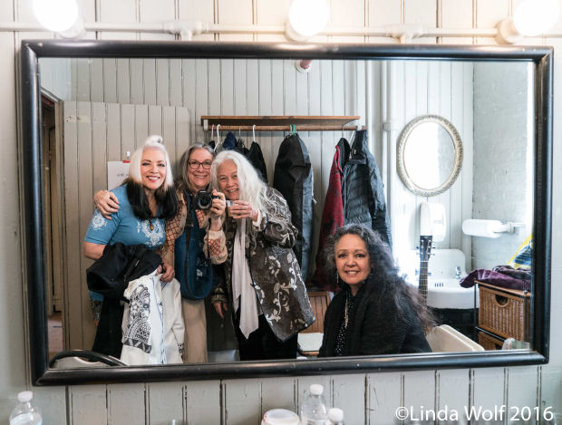 Rock Photographer Linda Wolf at Home With Fanny and on the Road With ...